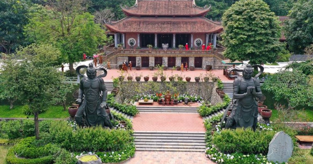 Kinh nghiệm tham quan chùa Địa Tạng Phi Lai Tự từ A-Z